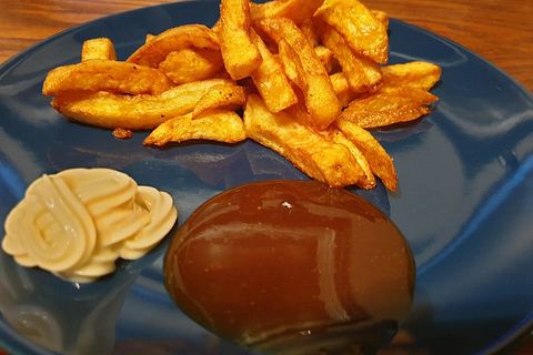 Pommes frites mit Mayonnaise von Mathias56