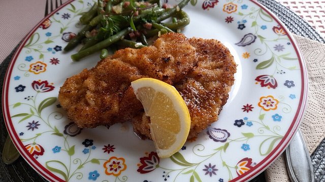 Bauernschnitzel mit Speckbohnen von kleinehobbits