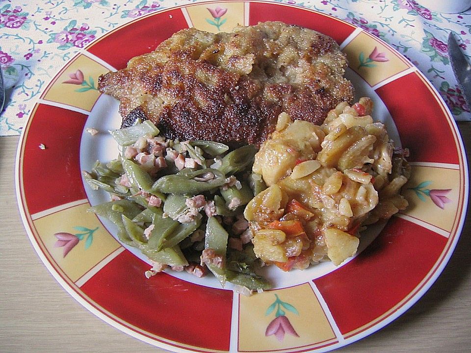 Bauernschnitzel mit Speckbohnen von kleinehobbits | Chefkoch