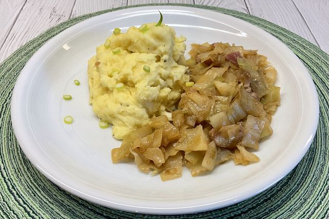 Gartenliebes raffiniertes Schmorkraut aus frischem Weißkraut von ...