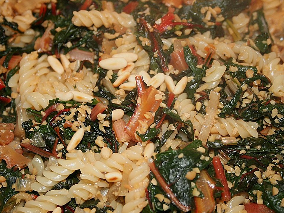 Scharfe Mangold-Pasta von neve-clark | Chefkoch