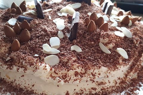 Vanille-Buttercreme-Torte von Pufulete