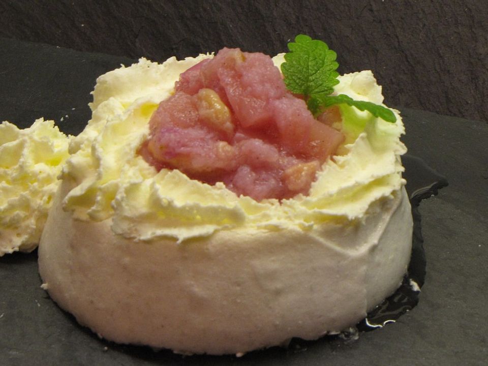 Rhabarber-Erdbeer Pavlova von sBräti| Chefkoch