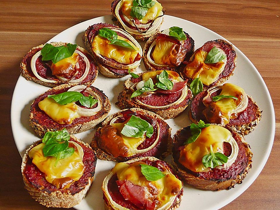 Mini Pizzen von Strandhill| Chefkoch