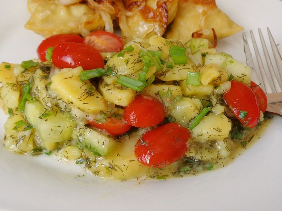 Kartoffelsalat Mit Gurke Und Tomate