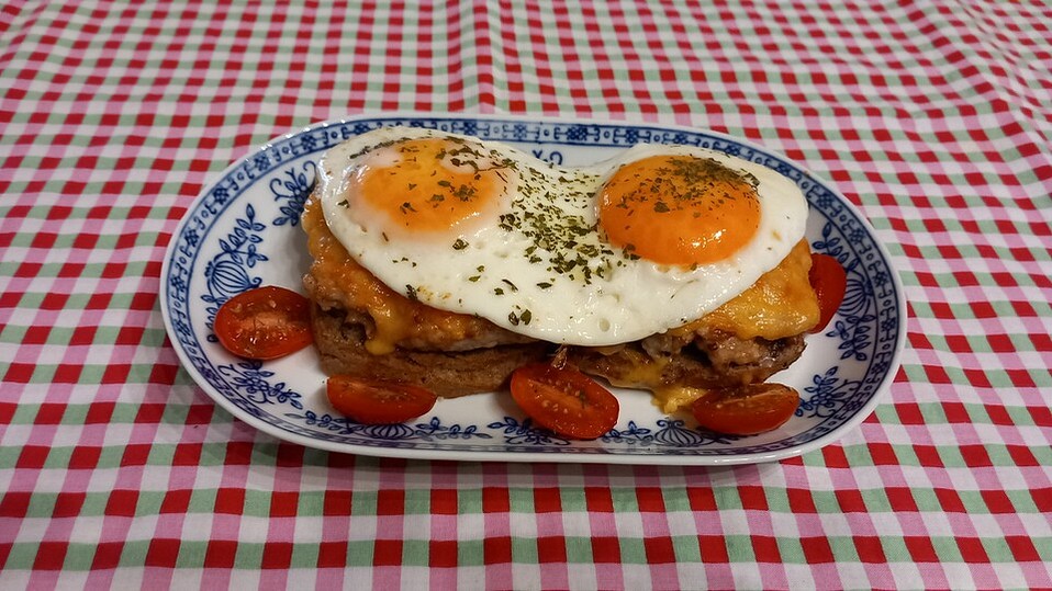 Die besten Spiegelei-Rezepte – Frühstück, Bowls & mehr