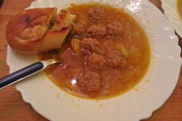 Frikadellensuppe von Anako-chama| Chefkoch