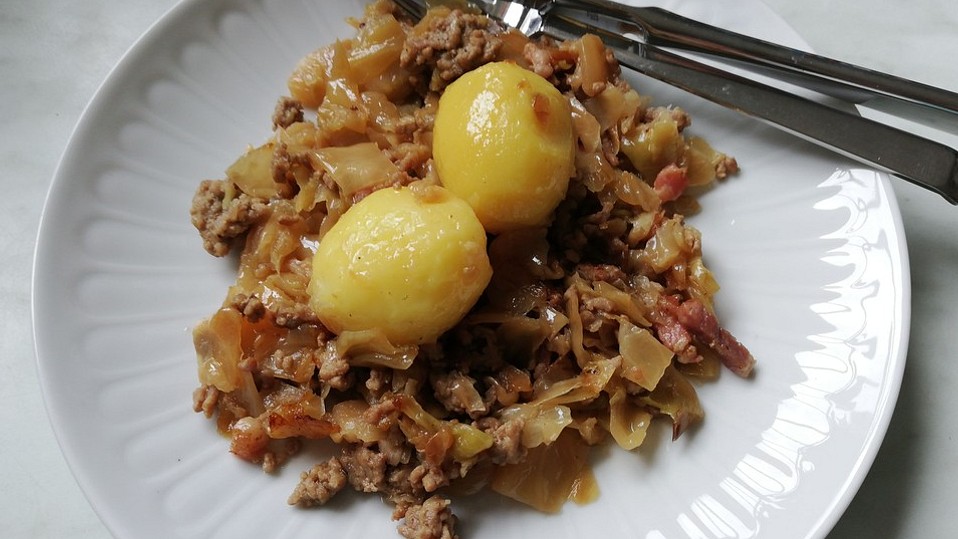 Schmorkohl mit Hackfleisch von Nindscha