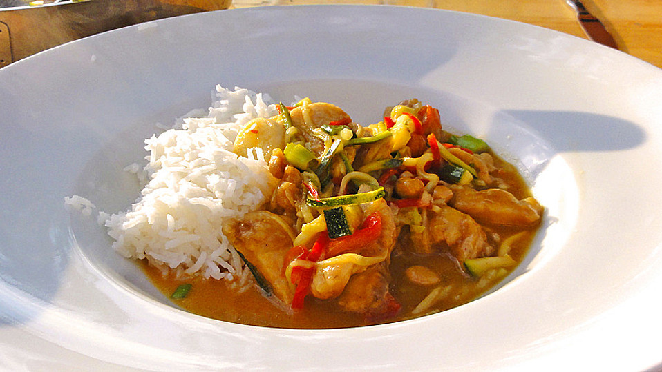 Huhn-Gemüse-Pfanne Sambal-Oelek von Cha-Cha