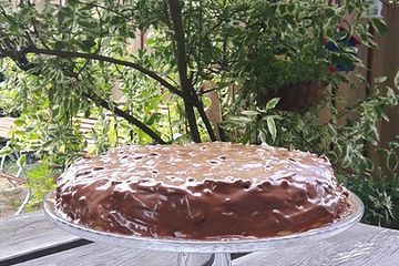 Schwedische Mandeltorte mit Daim von Jumalein| Chefkoch
