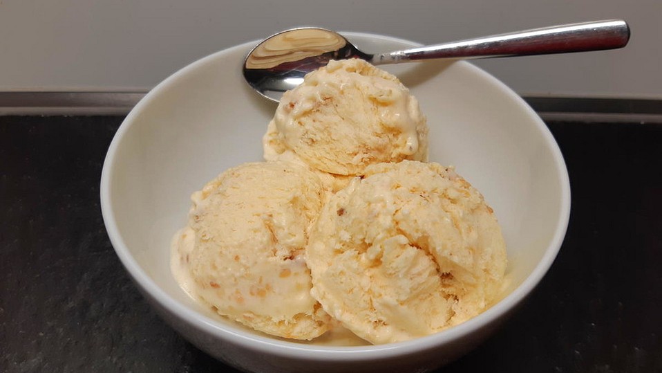 Haselnuss-Eis von inwong