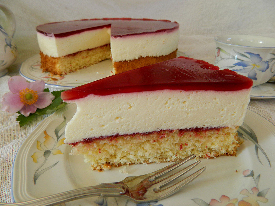 Charlottentorte (Quark-Sahnetorte) von kattjes83| Chefkoch