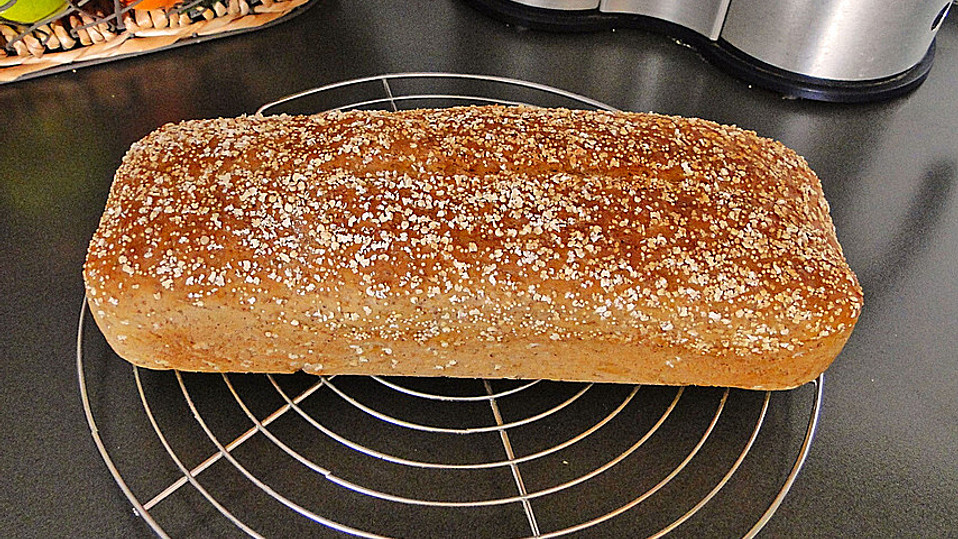 Amaranth-Hirse-Dinkel-Brot von Backmouse