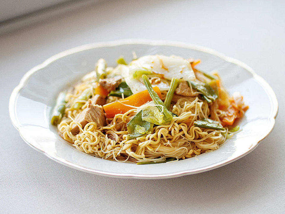 Pancit Bihon - Philipinisches Wokgericht von Sterntagebuecher| Chefkoch