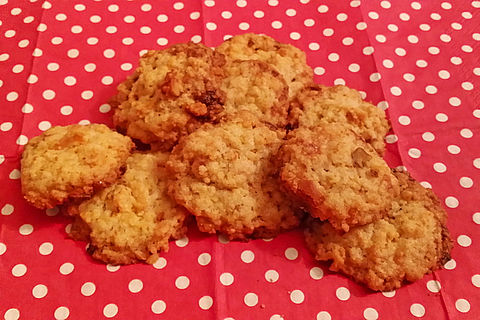 Weiße Schokoladen-Walnuss-Cookies von _Gold-Beere_| Chefkoch