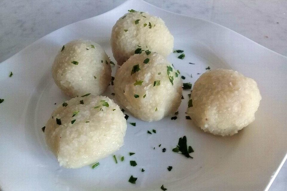 Kartoffelknodel Aus Rohen Kartoffeln