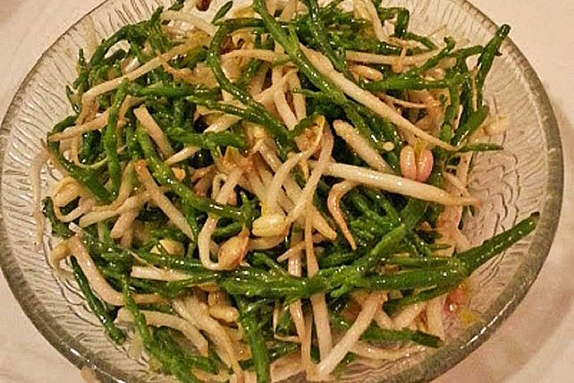 Queller-Mungobohnensprossen-Salat von ElkesKochecke| Chefkoch