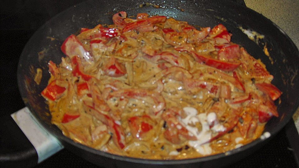 Koteletts in Paprika - Zwiebel Sauce von redmoon