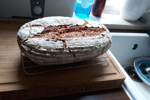 Rustikales Graubrot von phasenalex