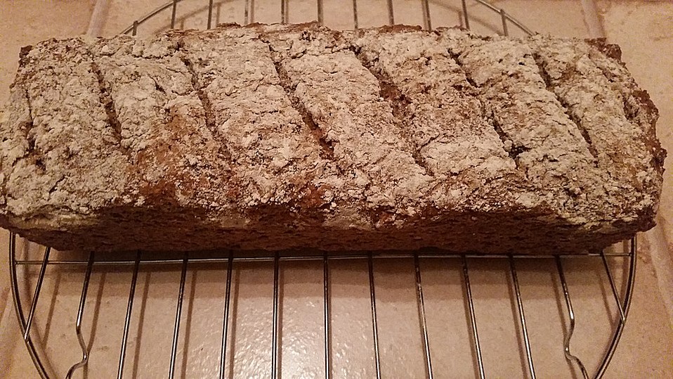 Glutenfreies schnelles, leckeres Ruck-Zuck Brot von küchen_zauber