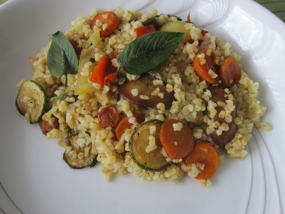 Mediterrane Bulgurpfanne von Baeckerkind| Chefkoch