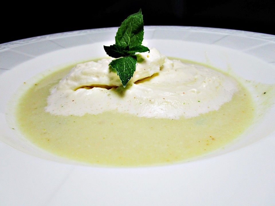 Sellerie-Cremesuppe von inwong| Chefkoch