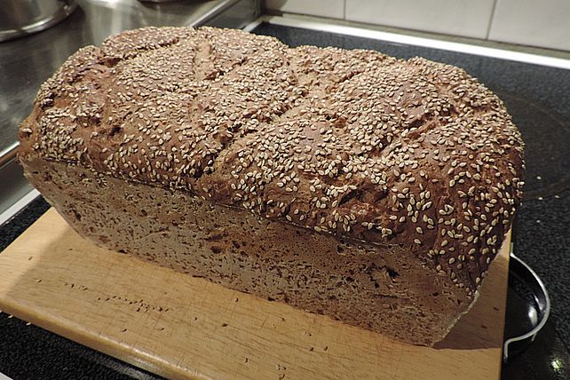 Körner-Nuss-Kümmel-Brot von Leckerchens| Chefkoch