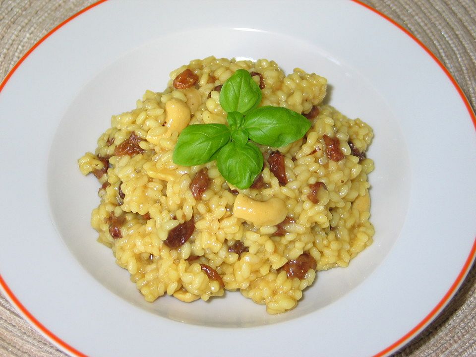Curryreis mit Cashewkernen und Sultaninen| Chefkoch