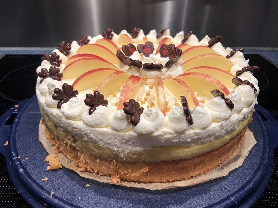 Schwedische Apfel-Sahne-Torte von kräuterhexe29| Chefkoch