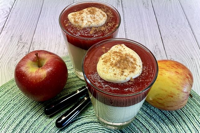 Vanille-Apfelmus-Schichtdessert von Backmaus_xD| Chefkoch