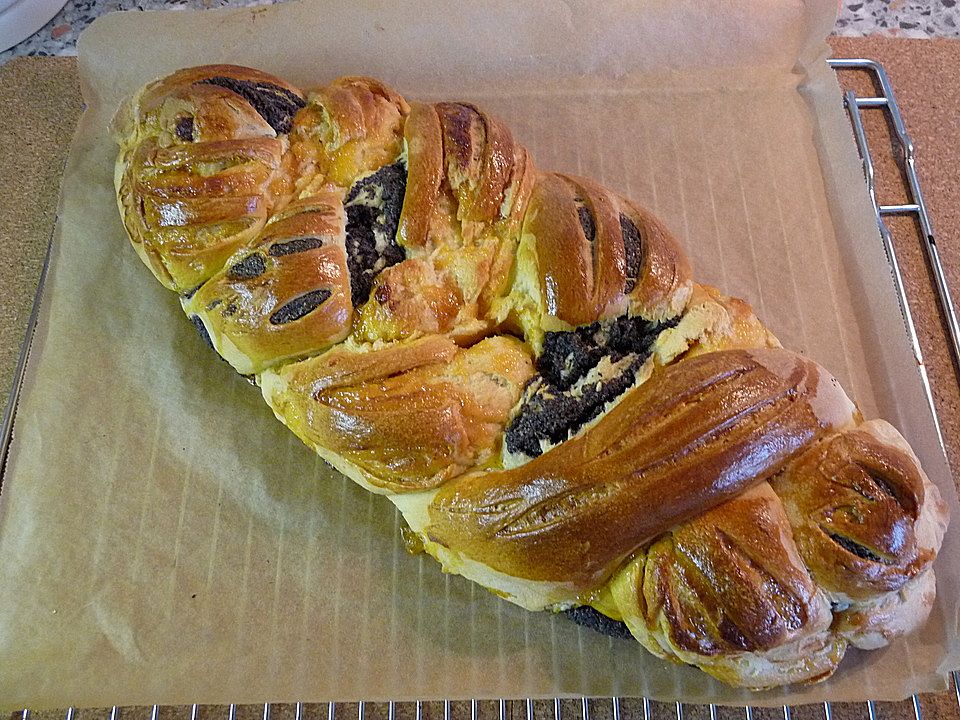 Mohnzopf mit Orangenmarmelade von Charter| Chefkoch