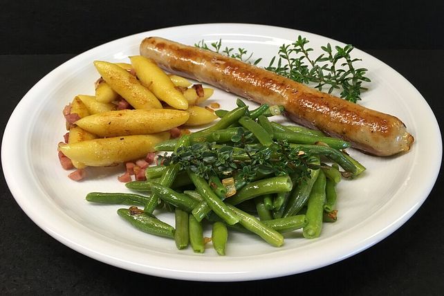 Gebratene grüne Bohnen mit Bratwurst| Chefkoch