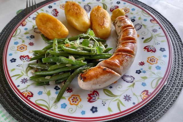Gebratene grüne Bohnen mit Bratwurst| Chefkoch