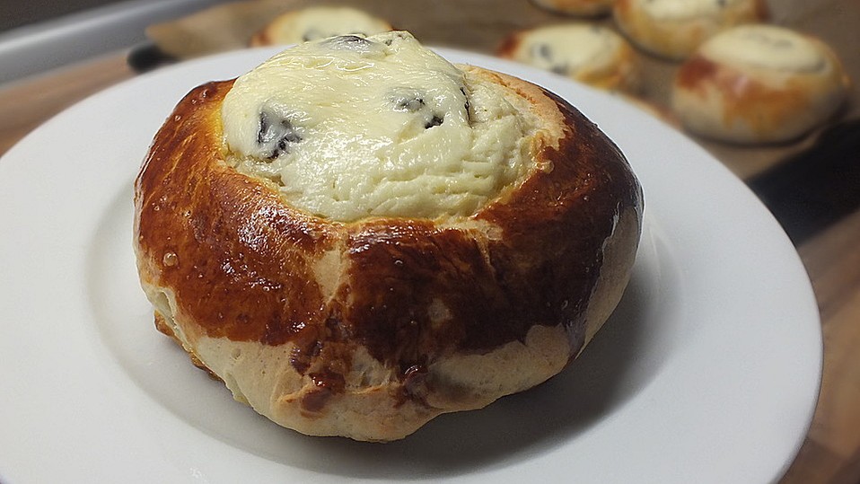 Rahkapulla "Finnische Quarkkuchen" von LissyBack