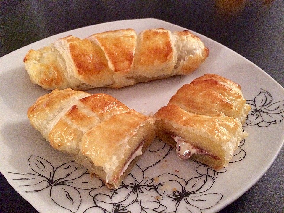 Kinder Riegel Croissant von tropea2014| Chefkoch