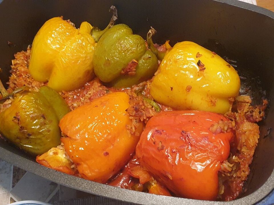 Jemista - grüne Paprika gefüllt mit Reis, griechisch von KristaMak ...