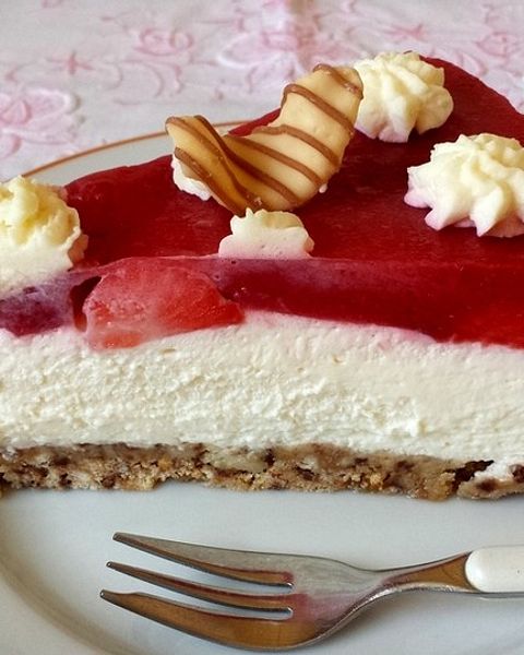 Erdbeertorte Mit Keksboden Und Frischkase