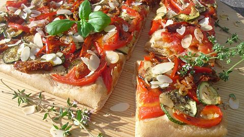 Coca Mallorquina - Spanische Pizza von ReiseSpeisen