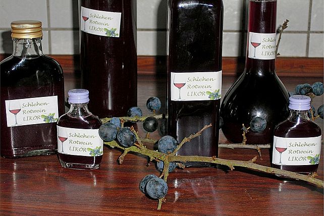 Schlehen-Rotwein-Likör von Sofi| Chefkoch