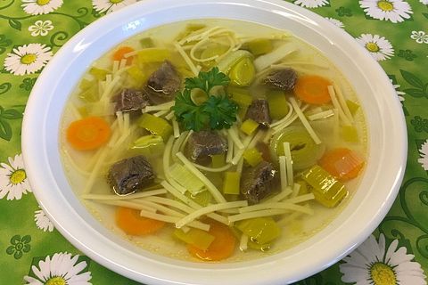 Rindfleischsuppe von heikeklee| Chefkoch
