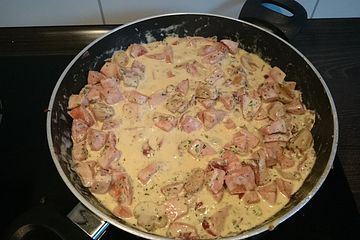 Pilz-Wurst-Ragout von DocMurphy69| Chefkoch