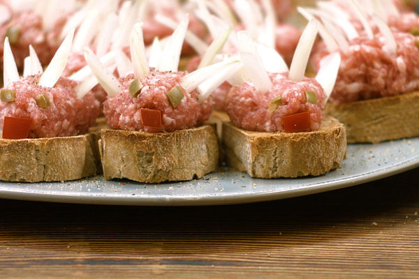 Mini-Mettigel von Chefkoch-Video | Chefkoch