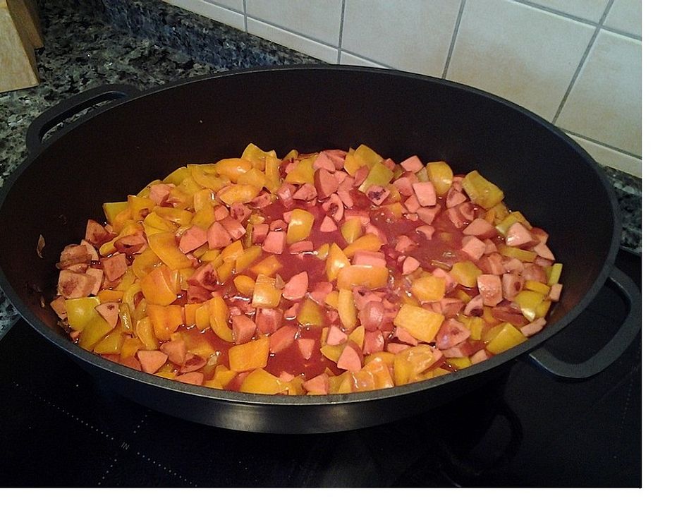 Nudeln mit Paprika-Bockwurst-Sauce von diana56| Chefkoch