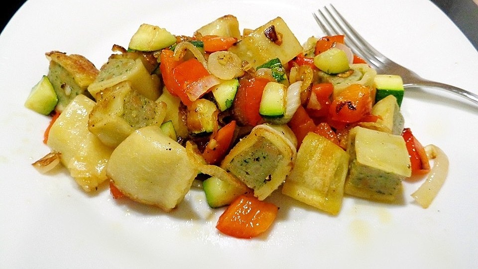 Leichte Maultaschenpfanne mit Gemüse von Ali_Ko89| Chefkoch