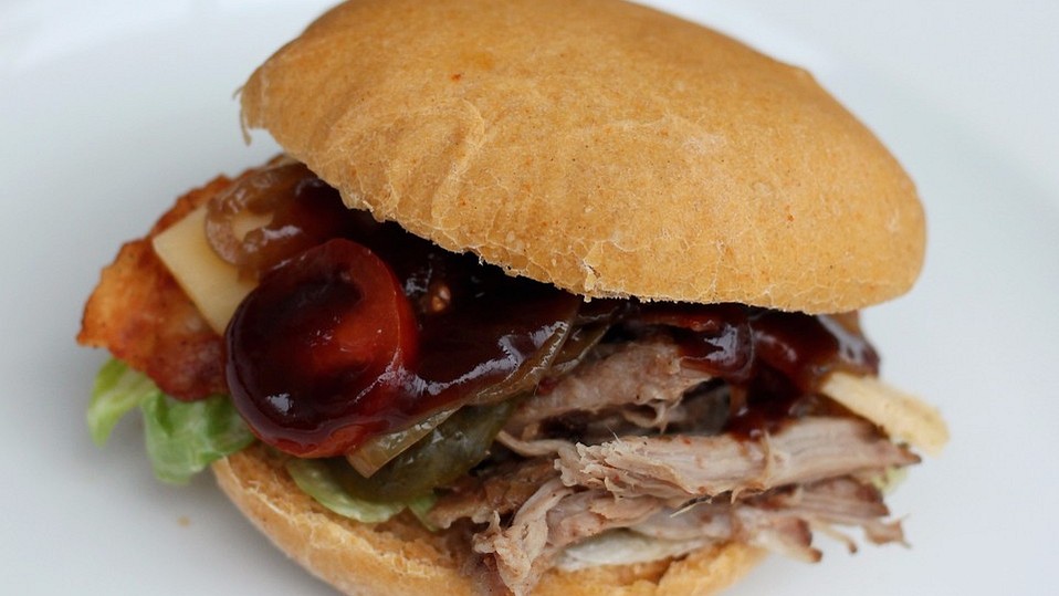 Chili-Paprika-Burger Buns von TAK-tuning-Knife