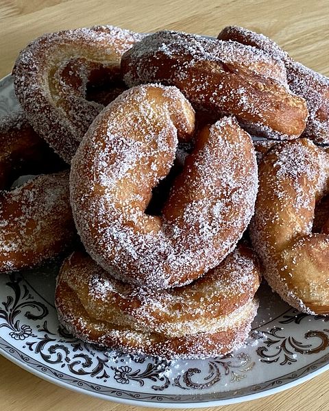 Schmalzgebäck Rezepte | Chefkoch