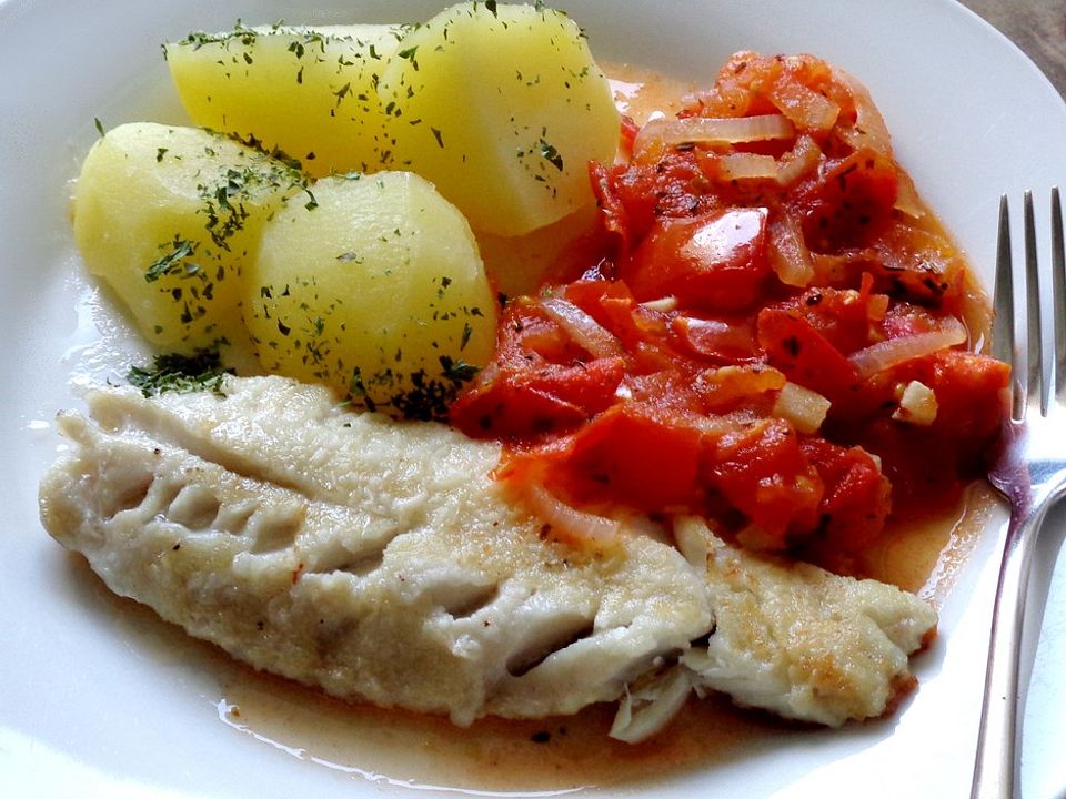 Rotbarsch auf Tomatenzwiebeln von heidrulle| Chefkoch