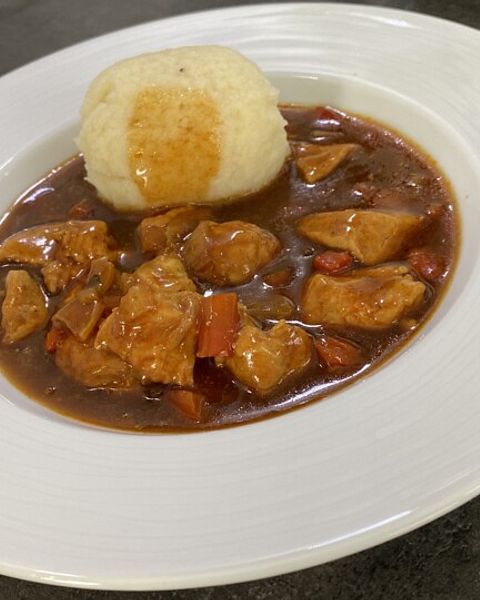 Putengulasch Rezepte | Chefkoch