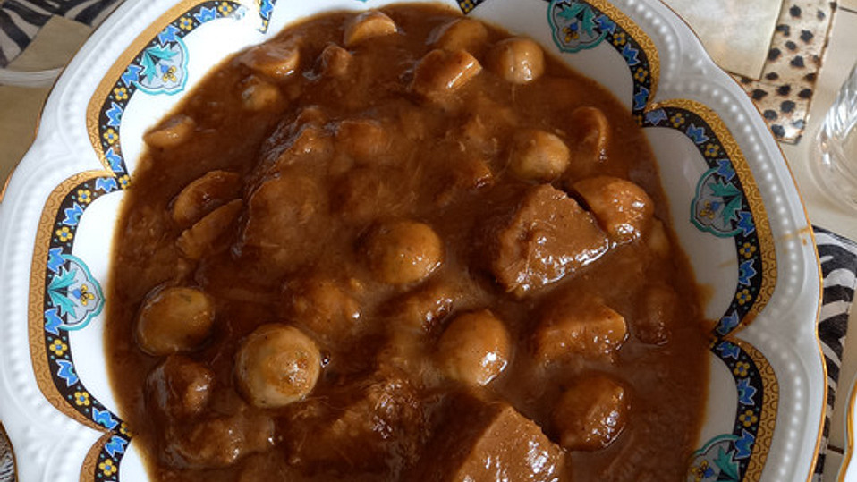 Zungenragout in Madeirasoße von Team-Muetze57
