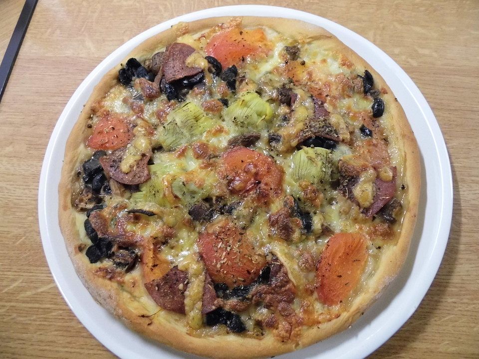 Pizza con tutto von KochMaus667| Chefkoch